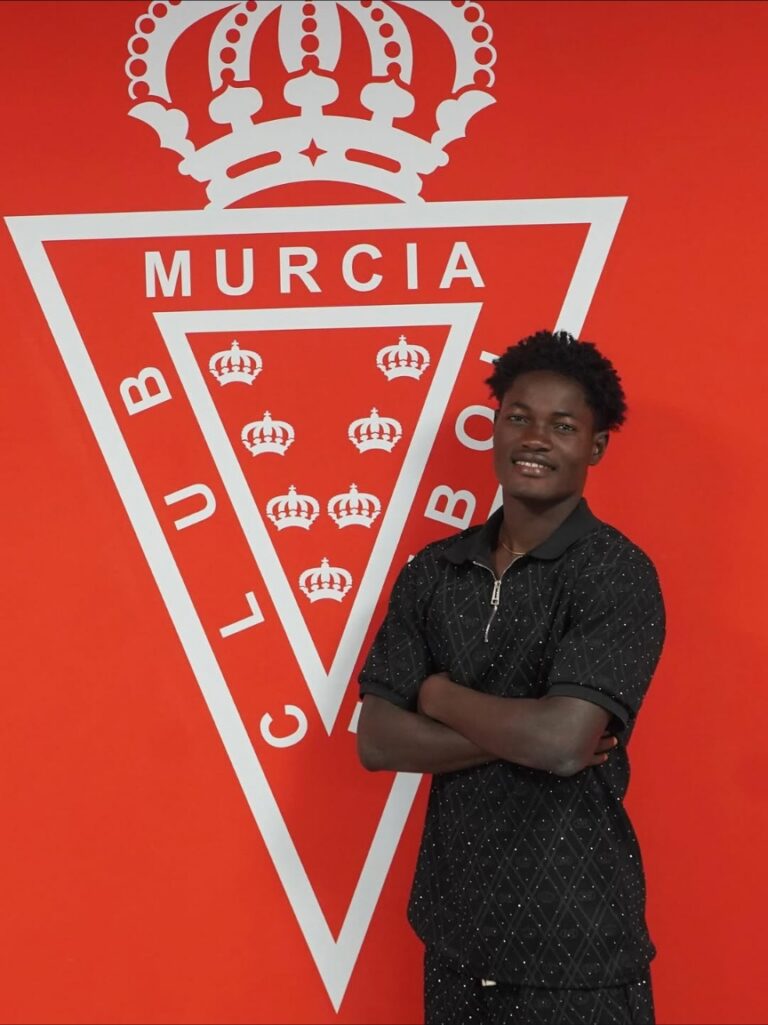Mercato : cap ibérique pour le jeune Doto Benjamin – Foot.tg